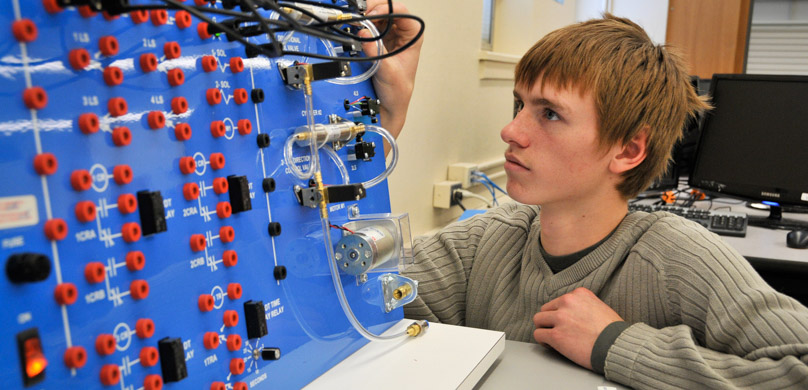 Career & Technology - Forest Lawn High School